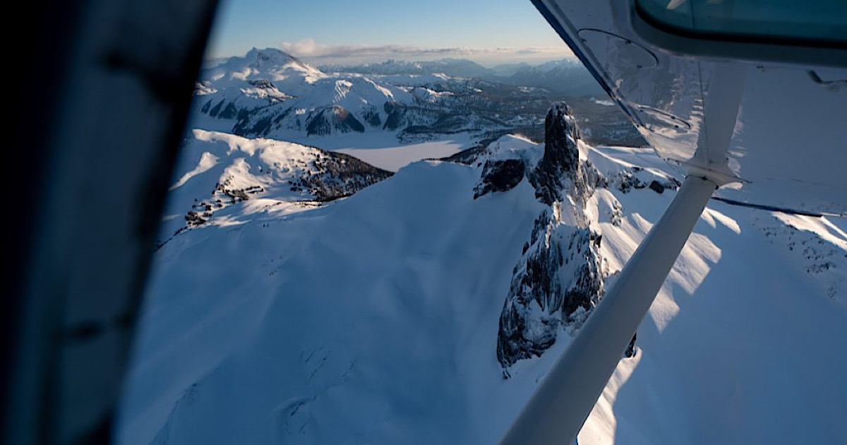 Guided Scenic Flights & Seaplane Tours in Squamish BC ️ Sea To Sky Air