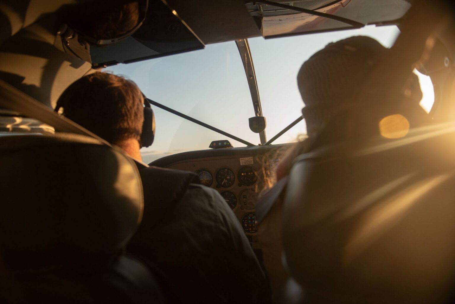 Afraid of Flying? Let's Discuss Normal Flight Sensations - Sea To Sky ...